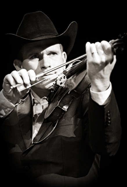 Jason.Roberts.Fiddle.Performance – Lubbock Cultural District