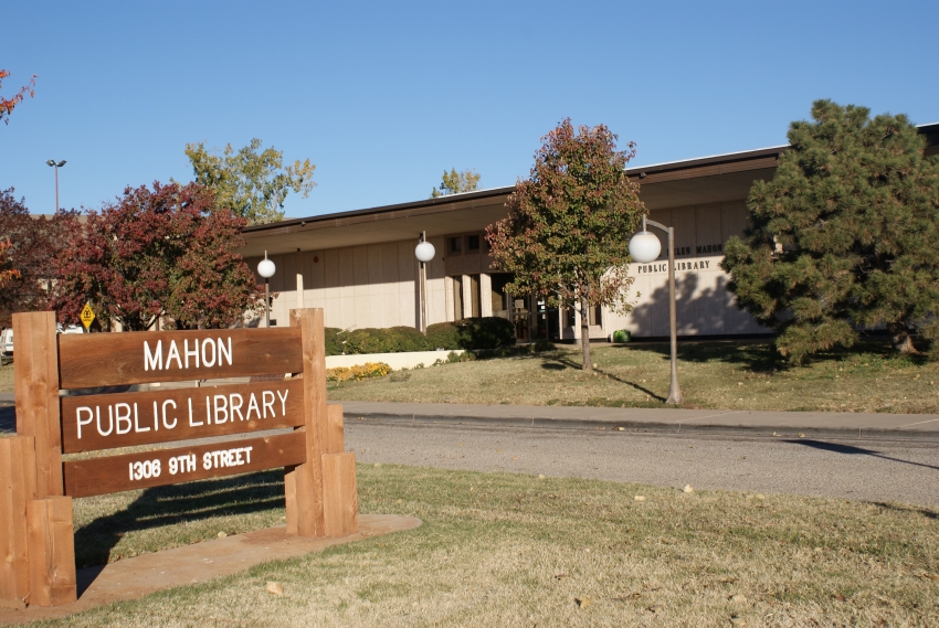 Mahon Public Library - Lubbock Cultural District